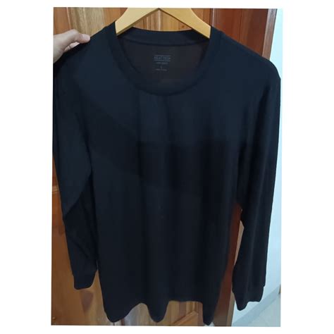 Uniqlo HeatTech, Men's Fashion, Coats, Jackets and Outerwear on Carousell
