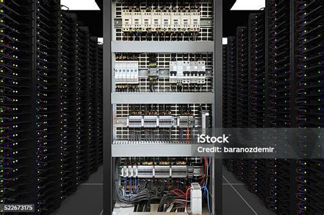 Panel Kontrol Listrik Industri Foto Stok Unduh Gambar Sekarang