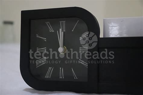 Clock With Pad And Pen Holder With Writing Pad Corporate Gifting Pune