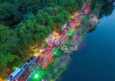 安徽芜湖：盘活“夜经济” 激活乡村旅游“新引擎” 人民图片网