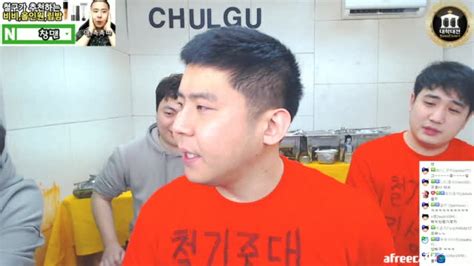[클립]철구 철기중대vsjsa 2 2 꿀비vs꼬니부기 1200마넌 질시도읍지비키니 귀뚜라미 지면죽겠습니다 아프리카tv Vod