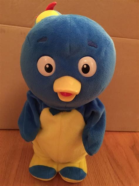 Backyardigans Pablo Dancing Singing Talking 16 Blue Penguin Plush Euc