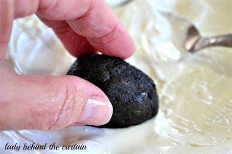 Easter Oreo Cookie Eggs レシピ