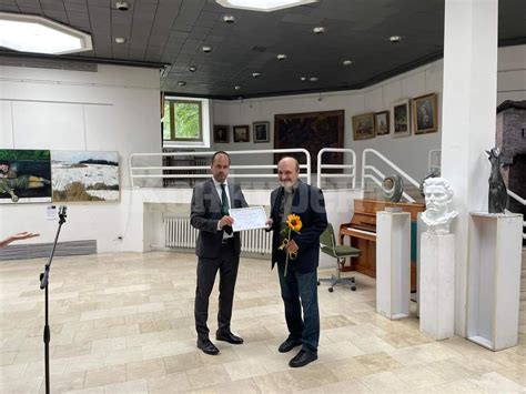 Наградиха победителите в Националната художествената изложба Земята на Ботев Konkurent Bg