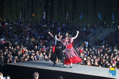 Los Ángeles Azules cerraron la Fiesta del Lago en El Calafate a pura