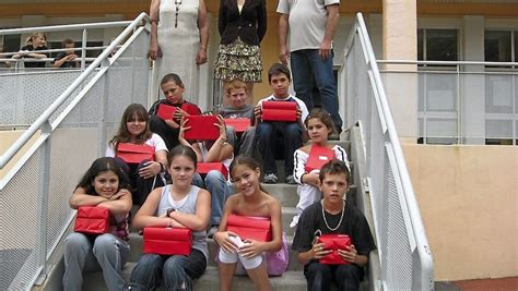 Remise de dictionnaires aux futurs collégiens midilibre fr