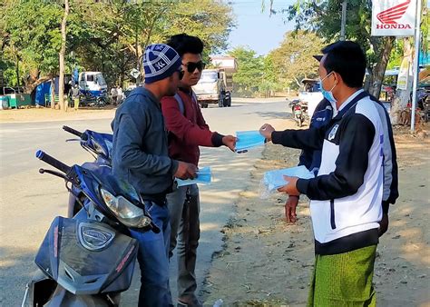 မင်းလှမြို့နယ်တွင် ကိုဗစ် ၁၉မျိုးကွဲသစ်အိုမီခရွန် Omicron ရောဂါကြိုတင်ကာကွယ်ရေး နှာခေါင်းစည်း