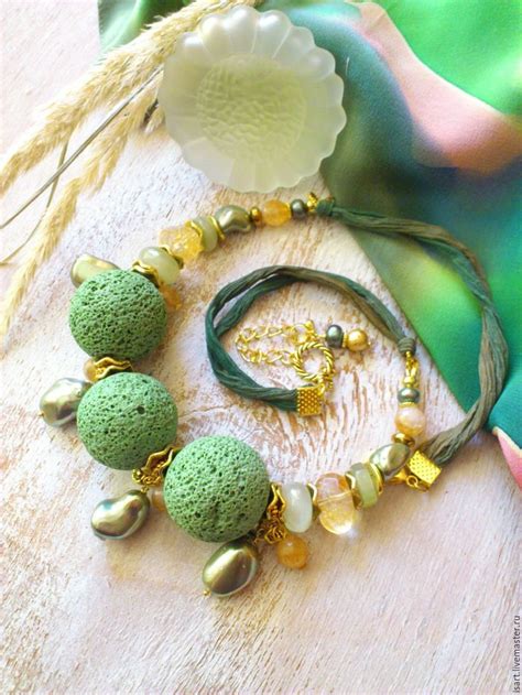 Фисташковое мороженое бусы из натуральных камней Бусы мятного цвета в интернет магазине на