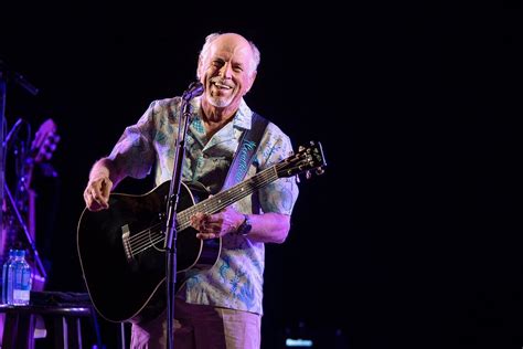 What Are Jimmy Buffetts Businesses Margaritaville Music Entrepreneur