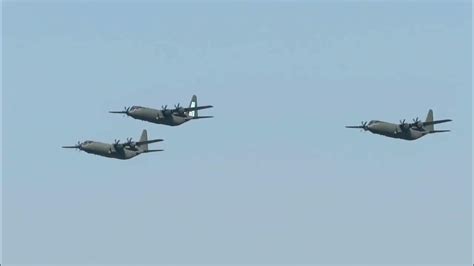 Final Flypast Of The Raf Hercules Youtube