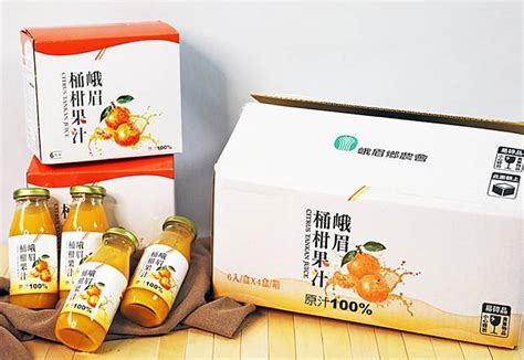 春節桶柑盛產 原汁壓榨裝瓶可保存1年圖 中央通訊社 Line Today