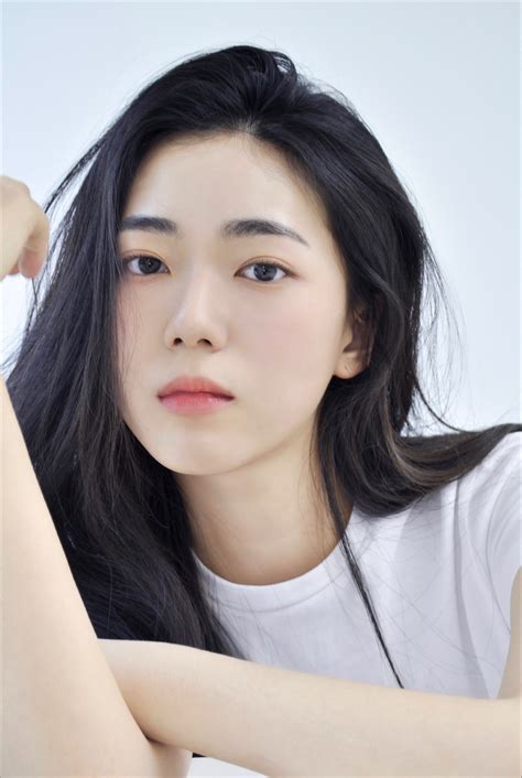 김지우 러닝메이트 출연 확정…재능 외모 성격 갖춘 하유경役