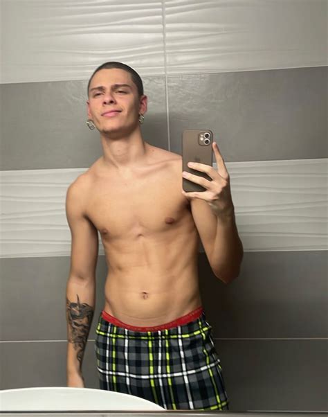 Pin Em Riccardo
