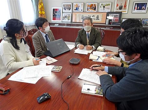 長野県教組青年部と北沢俊美氏議論 安保や憲法テーマ｜信濃毎日新聞デジタル 信州・長野県のニュースサイト