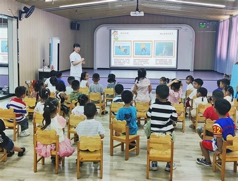 玉环市大麦屿开展“促进性别平等 护佑妇幼健康”知识讲座