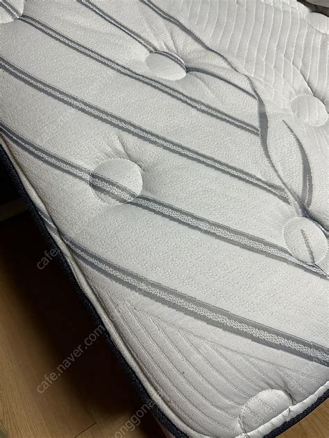 썰타 침대 프레임 이스턴킹 사이즈 침실가구 중고나라
