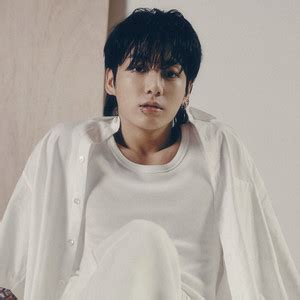 Too Golden Focus Playlist By Bts Fondos Army Colombia Spotify