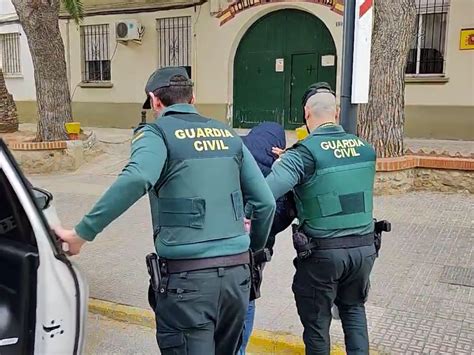 Cinco Detenidos Por Robar Y Estafar A Personas Mayores