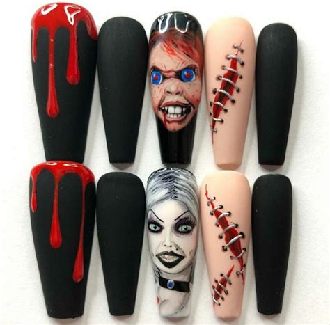 Pin By Tina Borges On ☠ɧąℓℓσщεεŋ☠ Halloween Nails Goth Nails Pretty