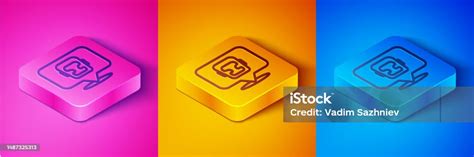 아이소메트릭 라인 권투 헬멧 아이콘은 분홍색과 주황색 파란색 배경에 분리되어 있습니다 정사각형 버튼 벡터 3차원 형태에 대한 스톡 벡터 아트 및 기타 이미지 Istock