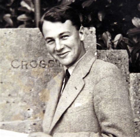Theoblogy John Stott Passes Away