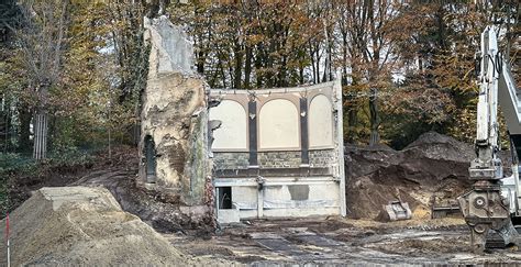 Efteling Gaat Spookslot Toch Niet Volledig Slopen Deel Van Gebouw Blijft Staan Looopings