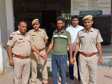 Khetri Nagar Police Arrested The Accused Along With The Stolen Bolero