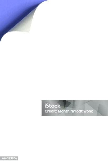 하늘색 배경에 그림자와 곡선된 모서리와 종이의 흰 시트 0명에 대한 스톡 벡터 아트 및 기타 이미지 0명 각도 공란 Istock