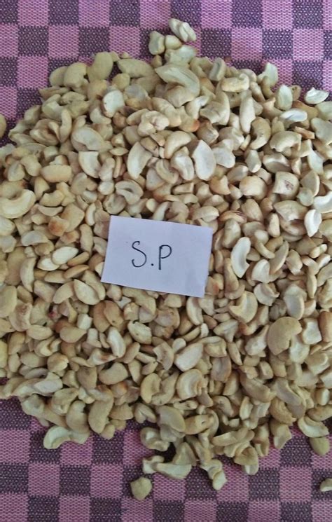 Roasted Salty Sp Cashews Packaging Size 100 Grams Grade W240 At