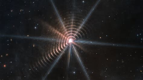 Stunning New Jwst Image Show The Intricate Shells Of An Aged Star