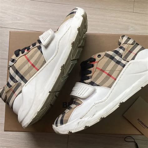 Burberry Sneakers 사이즈35버버리운동화버버리스니커즈명품운동화추천버버리 On Bunjang Global Site