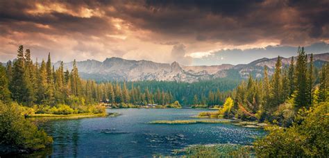 图片素材 景观 树 性质 森林 荒野 云 草地 早上 湖 黎明 河 谷 山脉 反射 秋季 湿地 大气现象