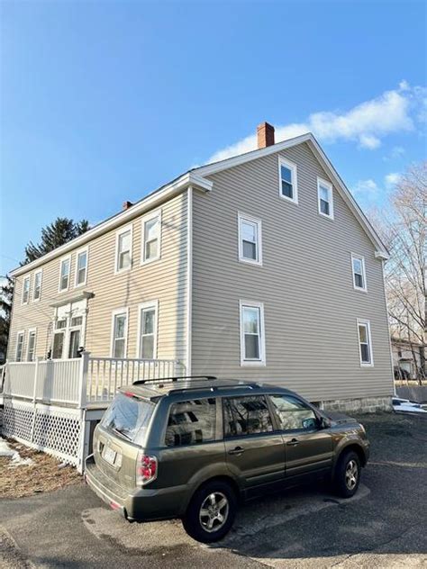 5 7 Nichols Ave Newmarket NH 03857 10 Photos MLS 4943455 Movoto