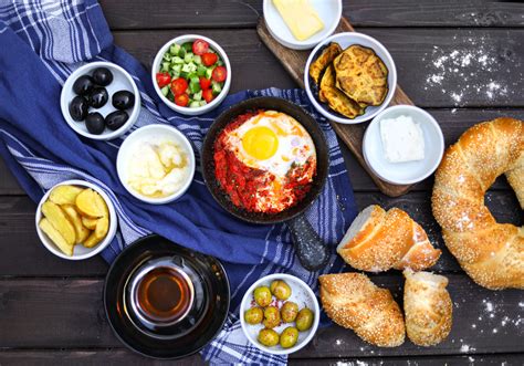 Turkish Style Breakfast عمارت سیمون