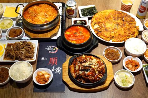 有免費茶飲的好吃西門町韓式料理個人套餐、西門韓式個人鍋物 釜山順豆腐，一個人就能開吃的平價韓式料理套餐美食walkerland窩客島