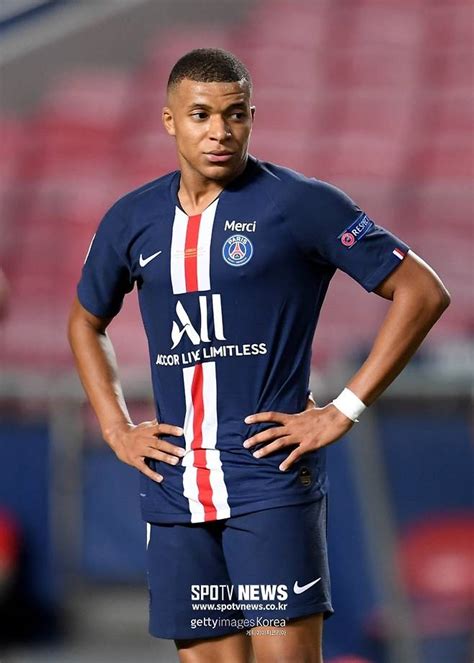 리버풀 1357억에 음바페 영입 자신감 내년 여름 노린다