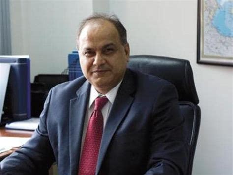Iit Kanpur Alumnus Given Key World Bank Position Hindustan Times