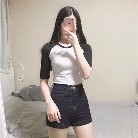 이미지 사람 1명 이상 반바지 패션 여신 반바지