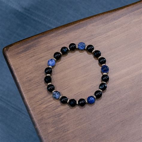 소달라이트 팔찌 정국 착용 에이블리