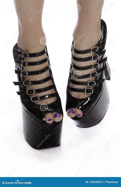 Chaussures Sexy De Haut Talon Image stock Image du noir beauté