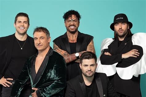 Благо Джизъса и Божинката на една сцена в Спанак с картофи Хай Клуб