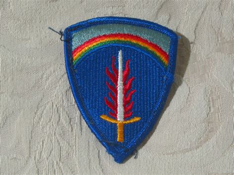 MILITARY SHOULDER PATCH European Command United States Army Europe No Combat