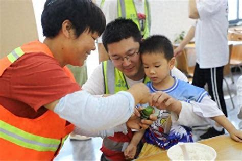 包粽子做香囊 粽香廉节好热闹 项目 活动 灭火器