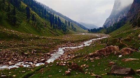 Hampta Pass Trek Himachal Price Inr ₹7900 Book Now