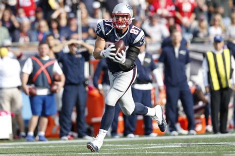 Rob Gronkowski Patriots Player Of The Week Week 6