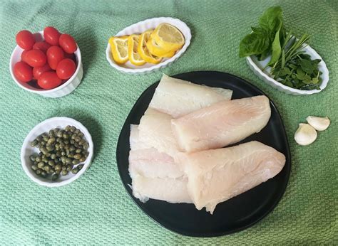 Pan Seared Haddock With Tomatoes — Thegreekherbivore