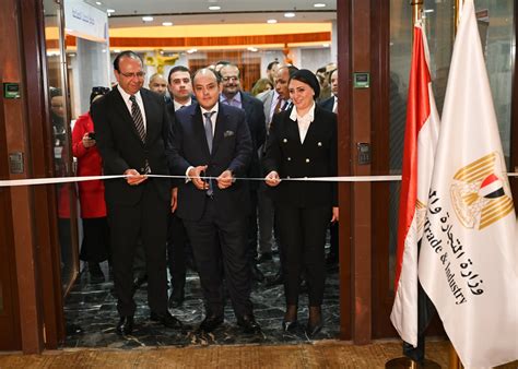 وزير الصناعة إعادة إطلاق برنامج تعميق التصنيع المحلي تحت مسمى تمكين