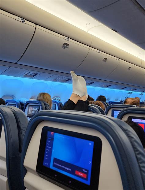 Putting Your Smelly Feet On The Headrest During A Flight The Air Vent Was Blasting And Wofted