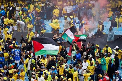 أكرم توفيق يعود للمشاركة مع الأهلي بعد غياب 10 أشهر