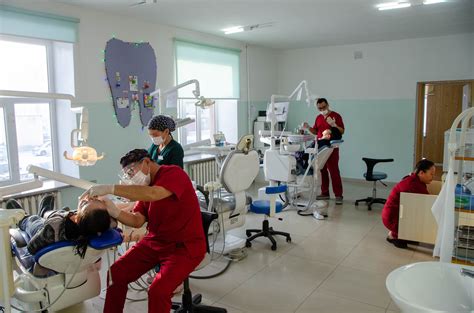 АЙМГИЙН ИТХ ЫН ДАРГА Ц БАТБОЛД АЙМГИЙН НЭГДСЭН ЭМНЭЛЭГ ДЭЭР АЖИЛЛАЛАА